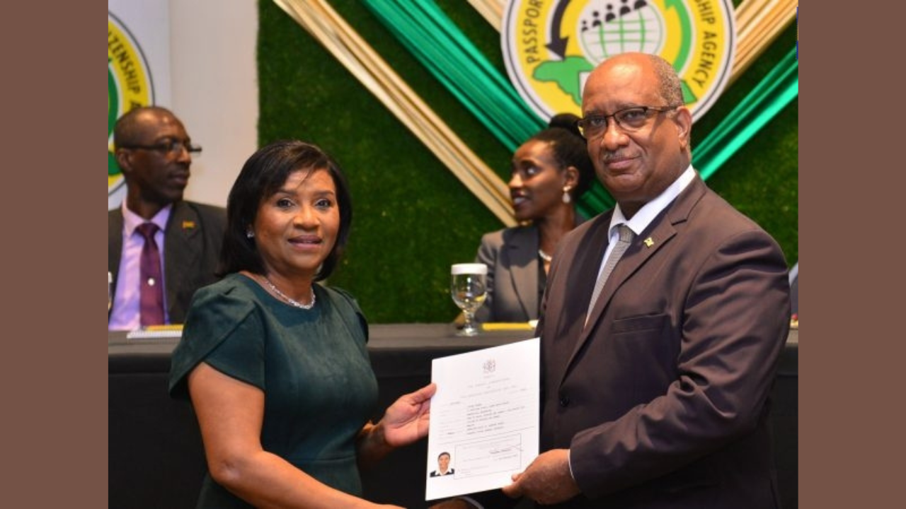Citizenship Granted to 24 Persons - McKoysNews