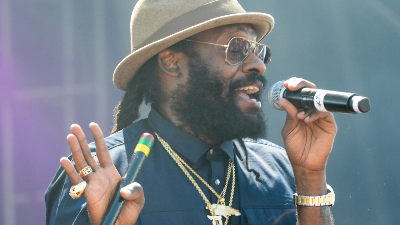 Singer Tarrus Riley First Artist Confirmed for Groovin in the Park 2023 ...
