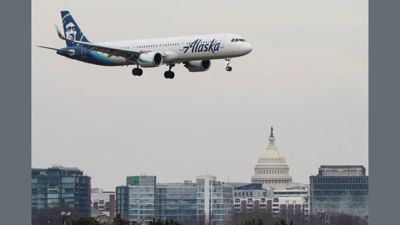 Alaska Airlines flight diverted after passenger makes bomb threat ...